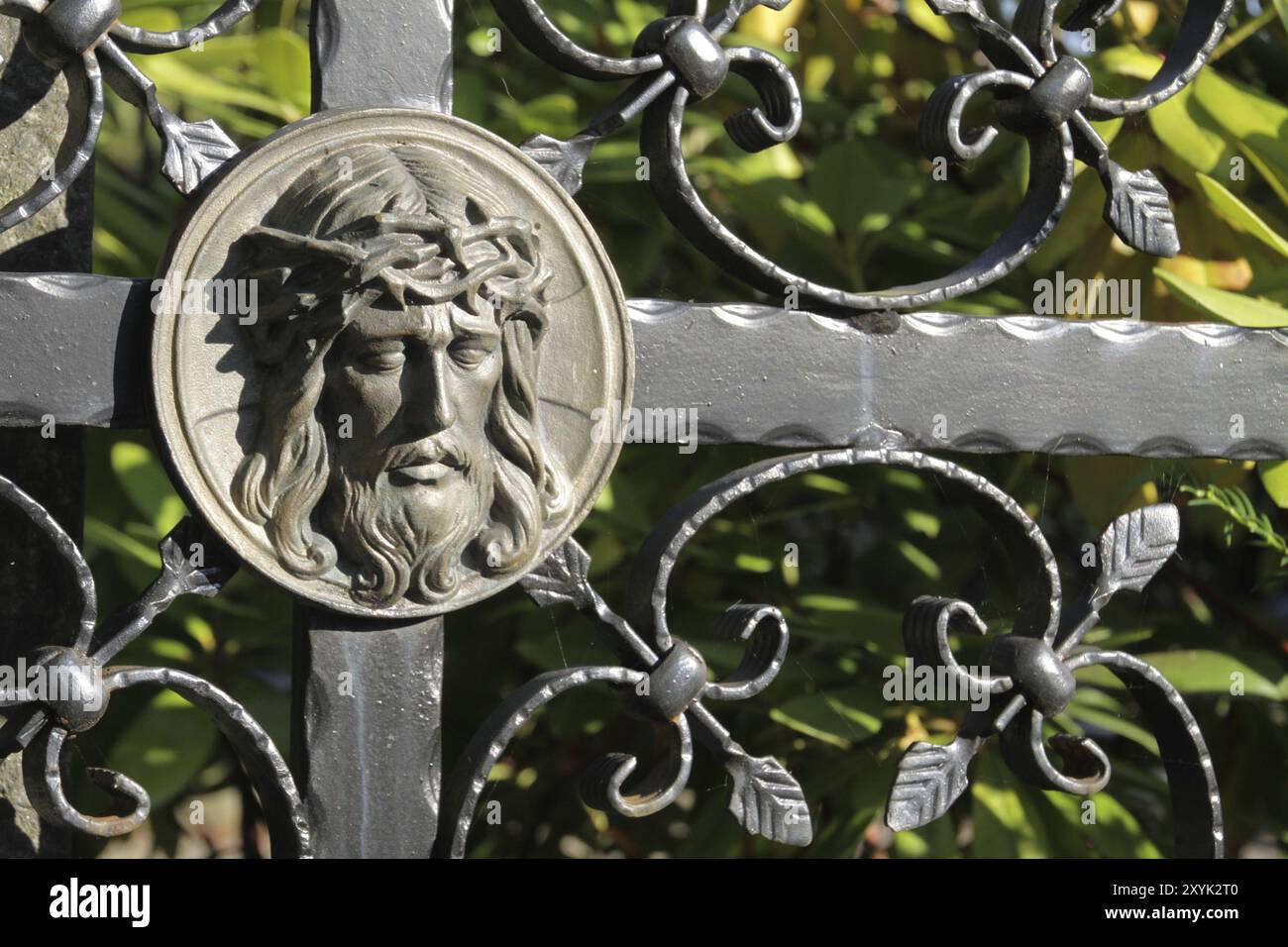 Empty tomb jesus crosses hi-res stock photography and images - Alamy