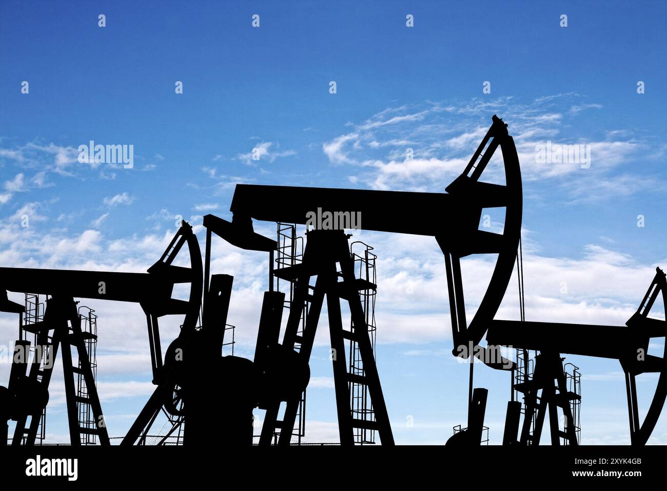 Pump jacks hi-res stock photography and images - Alamy