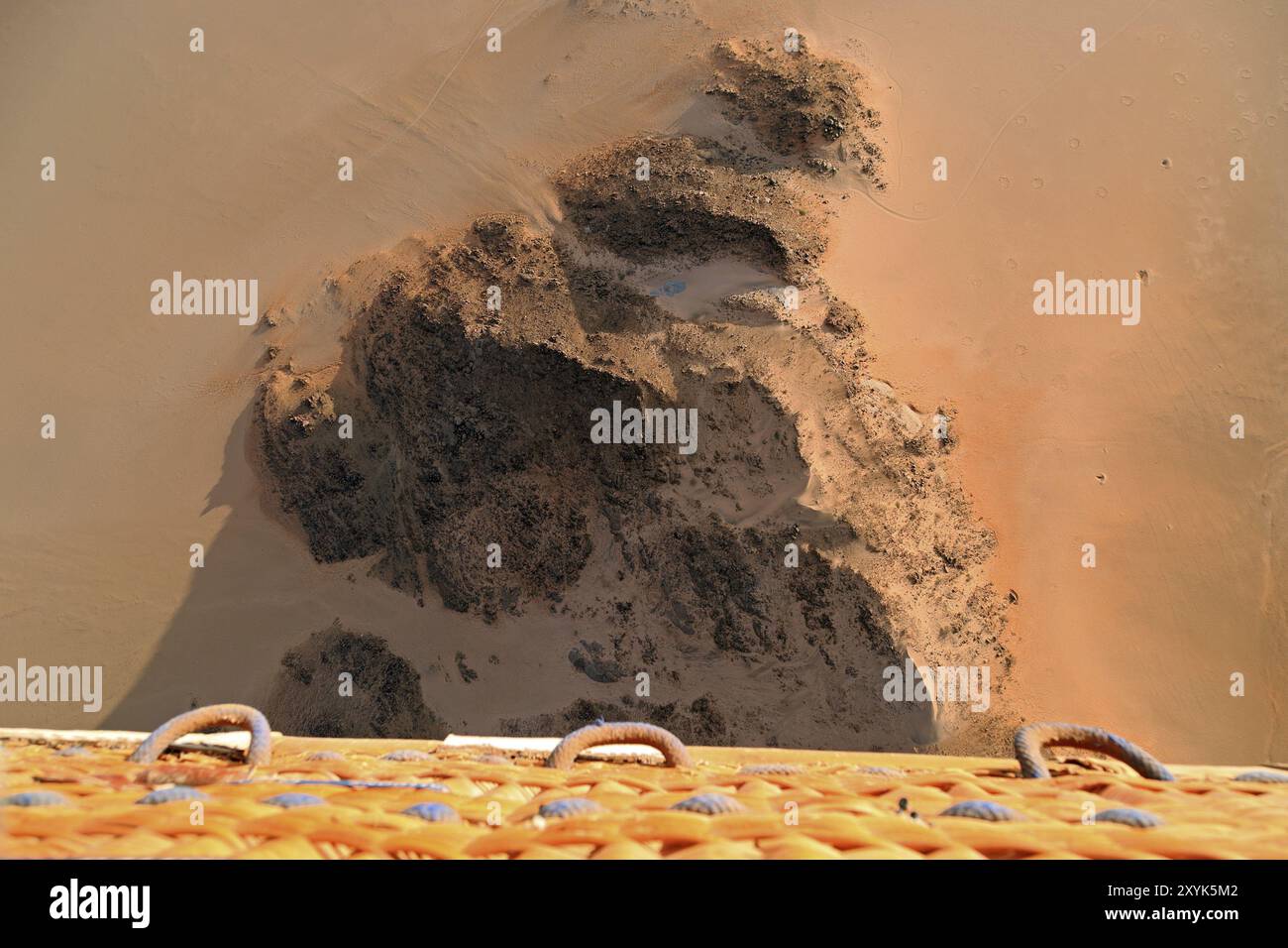 Top of balloon open hi-res stock photography and images - Alamy