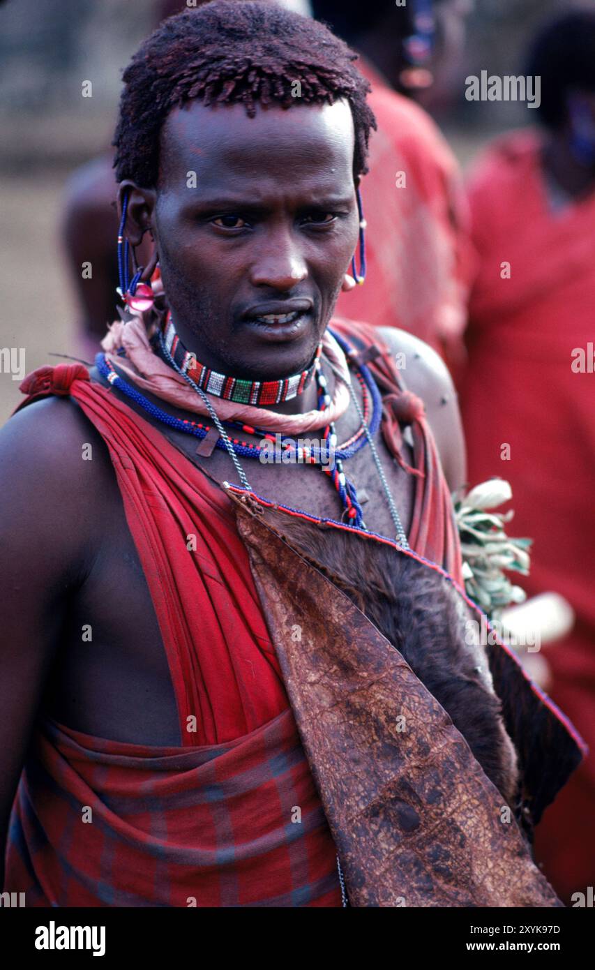 Portrait of masai hi-res stock photography and images - Alamy
