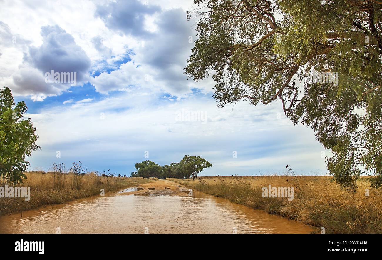 Flood flooded outback australia hi-res stock photography and images - Alamy
