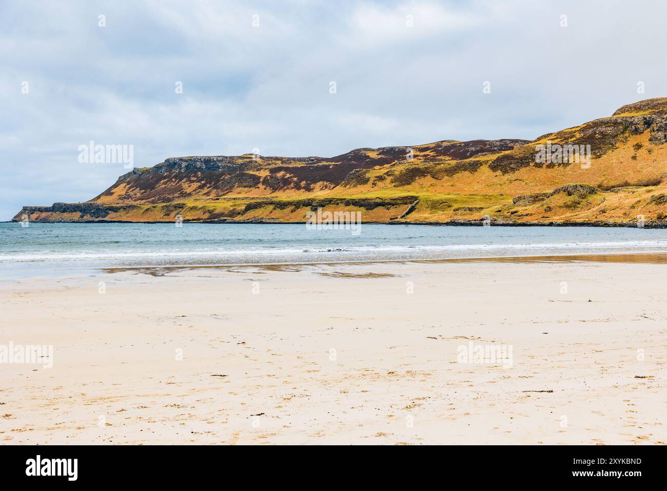 Sandy beach day hi-res stock photography and images - Alamy