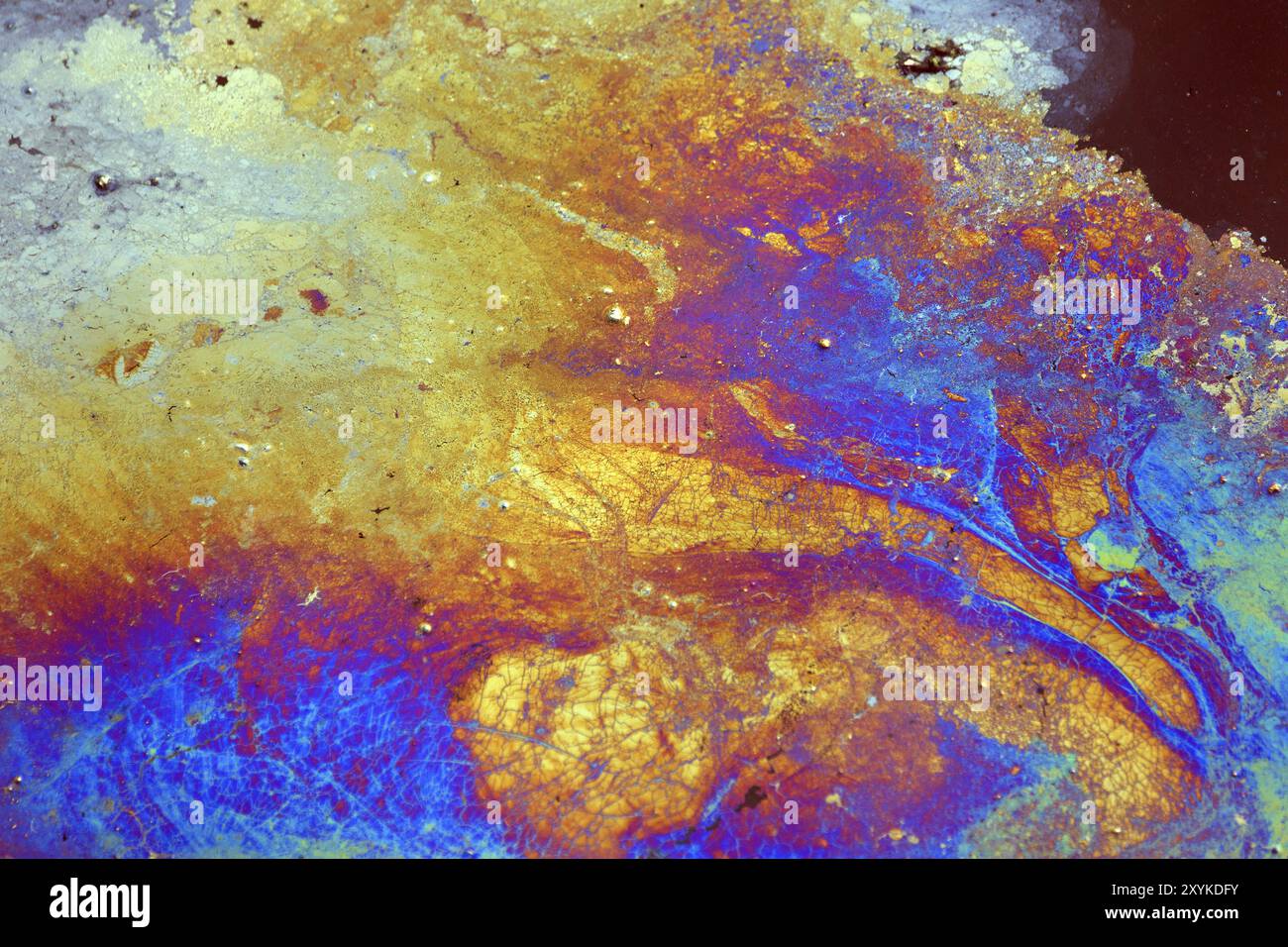 Oil film on the water Stock Photo - Alamy