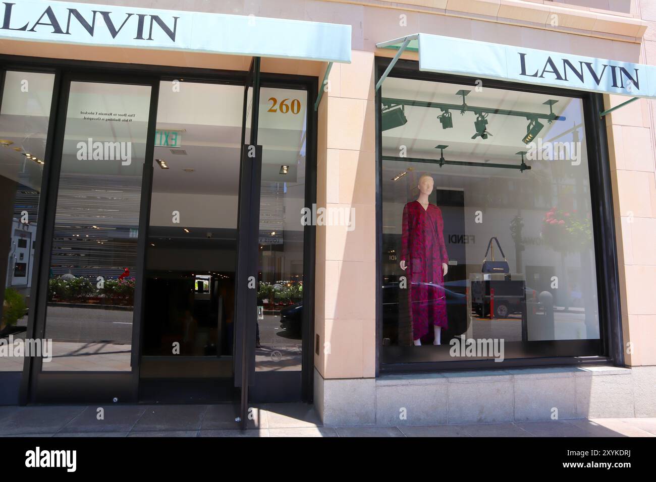 Lanvin label hi-res stock photography and images - Alamy