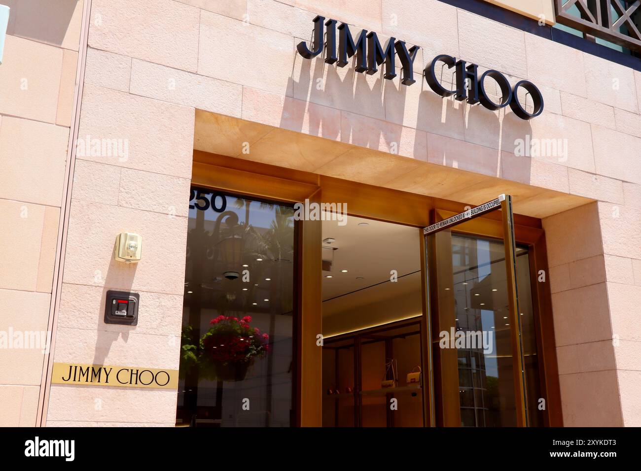 Jimmy choo shop sign hi-res stock photography and images - Alamy