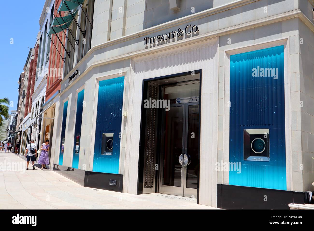 TIFFANY & Co. fashion store on Rodeo Drive, Beverly Hills, California ...