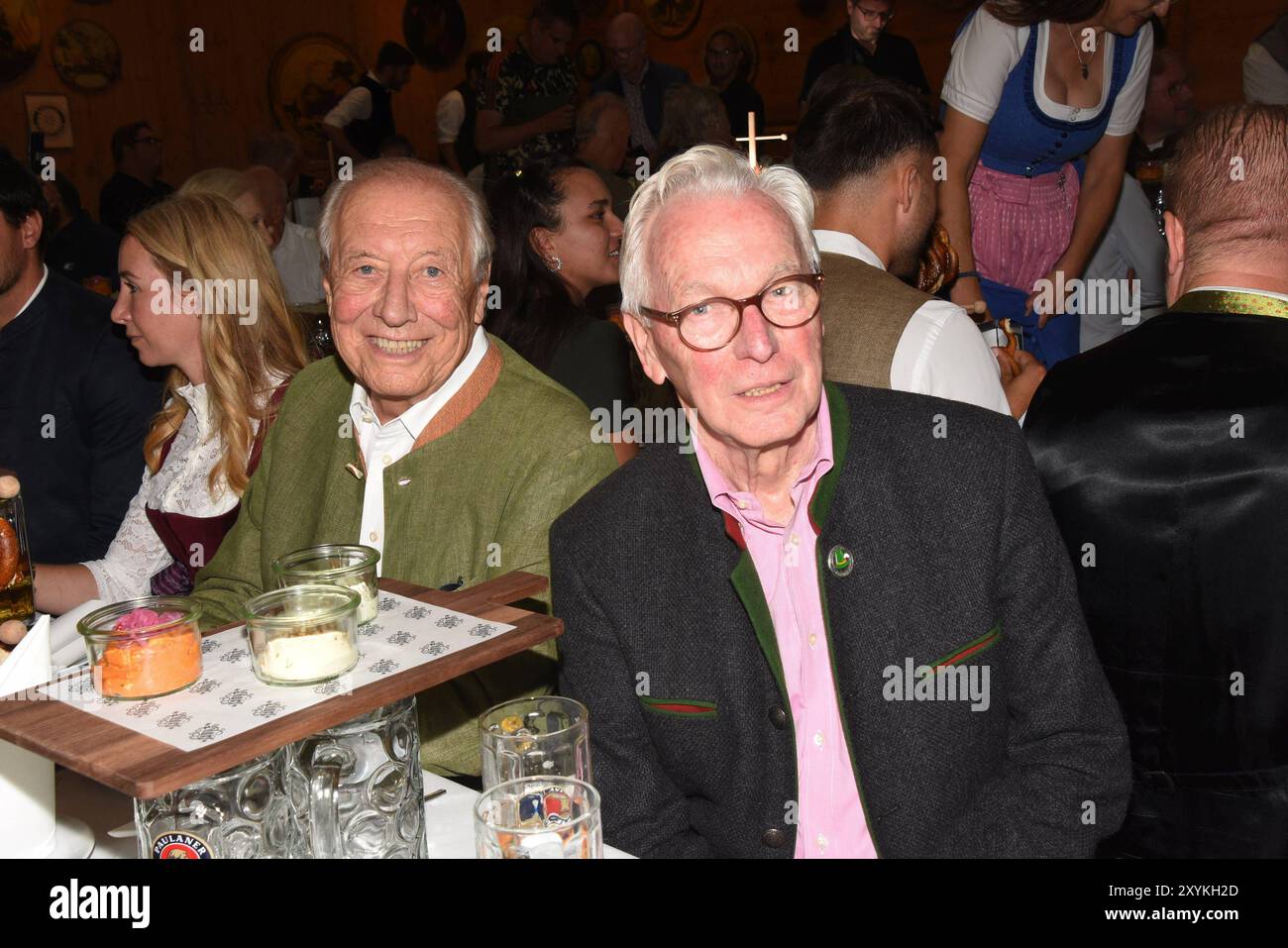 Eduard Reinbold Wirt Anton Winkelhofer Wirt Muenchen. 29.08.2024 ...