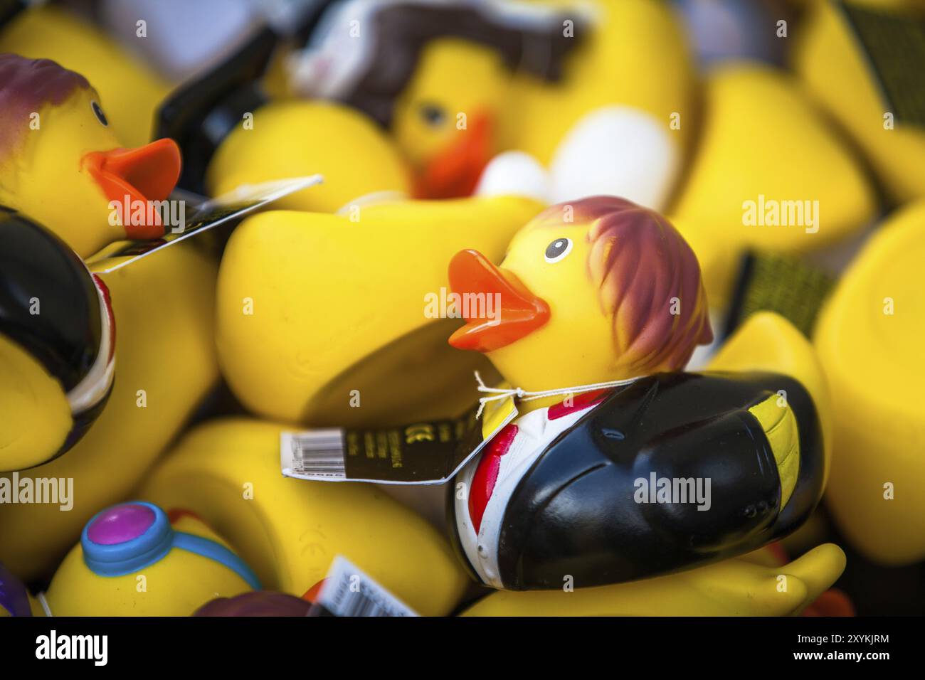 Yellow rubber duck Stock Photo - Alamy