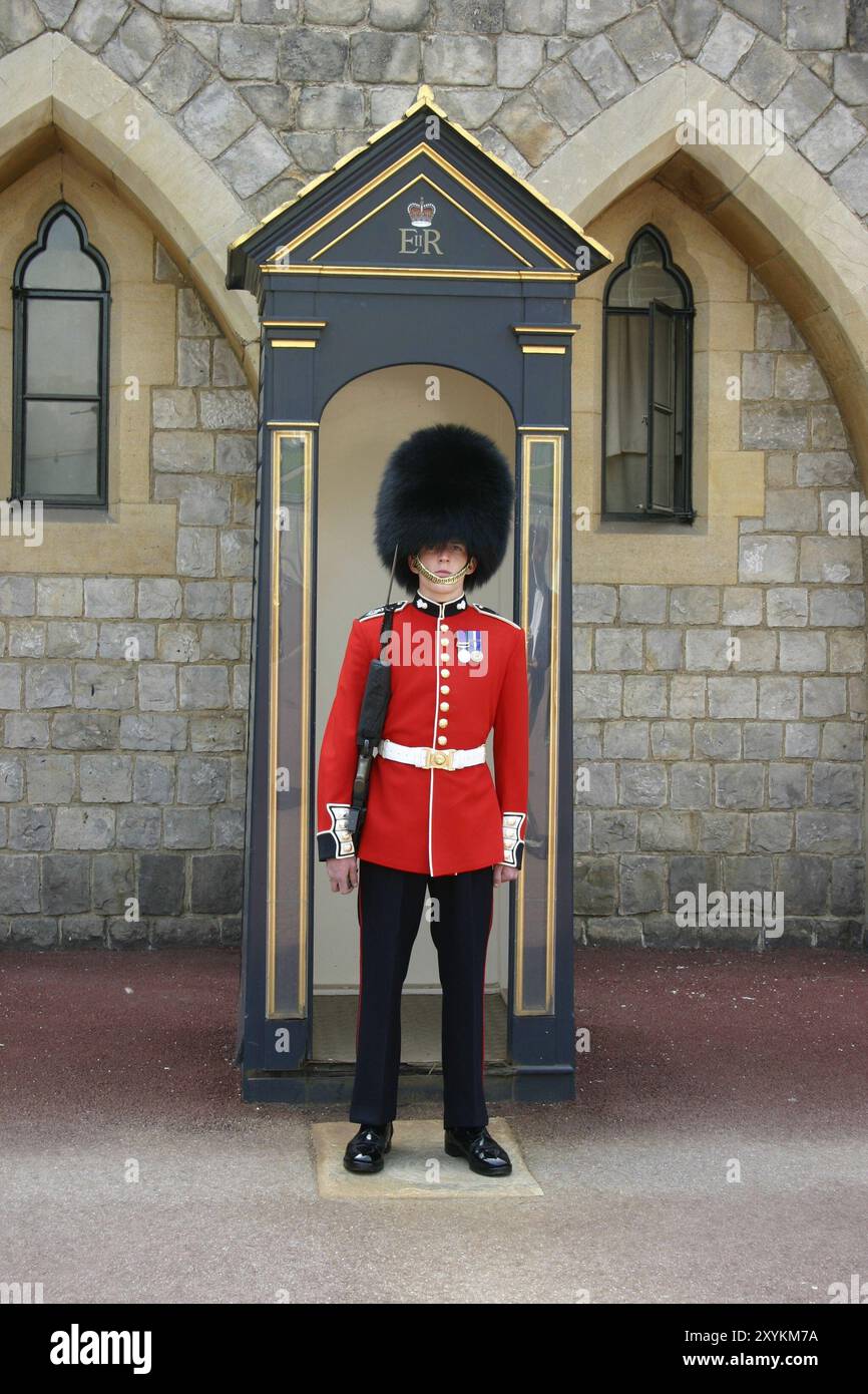 Guard at Windsor Castle Stock Photo - Alamy