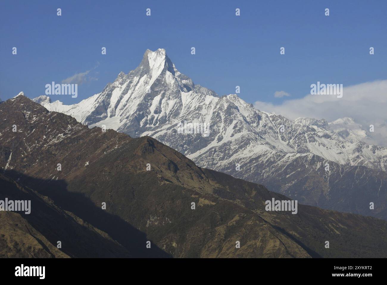 Majestic himalayan backdrop hi-res stock photography and images - Alamy