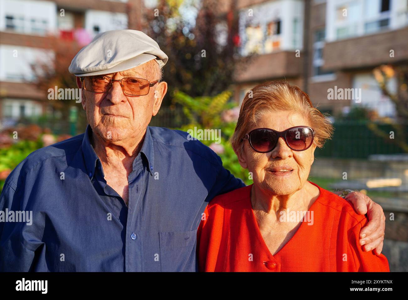 Retirement age husband wife hi-res stock photography and images - Alamy