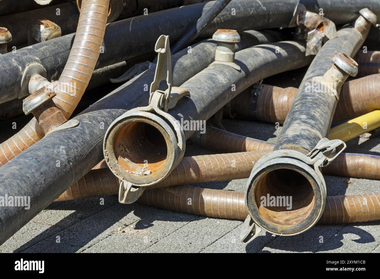 Tubings hi-res stock photography and images - Alamy