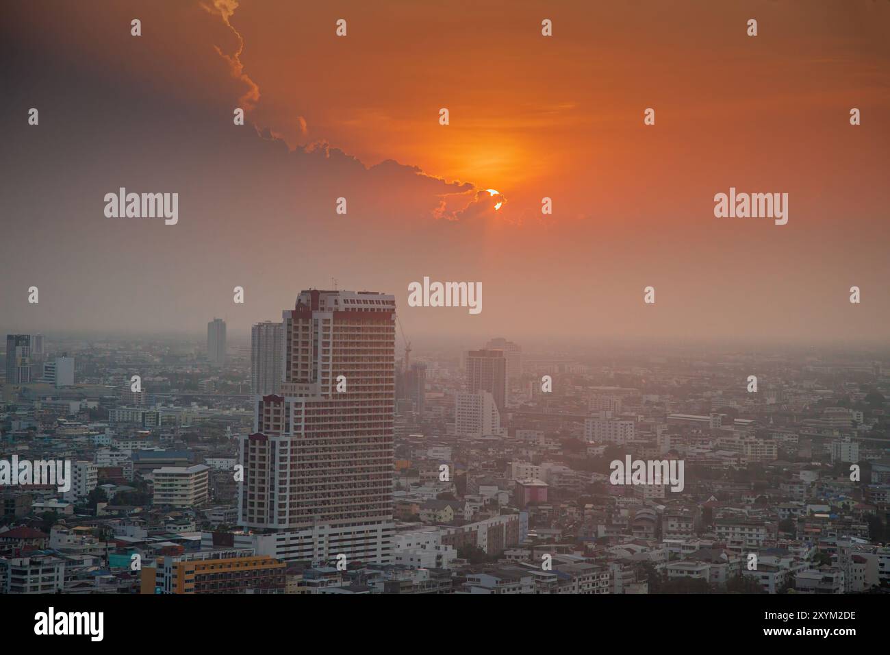 Panoramic picture of the Bankok skyline in the summer sunset Stock ...