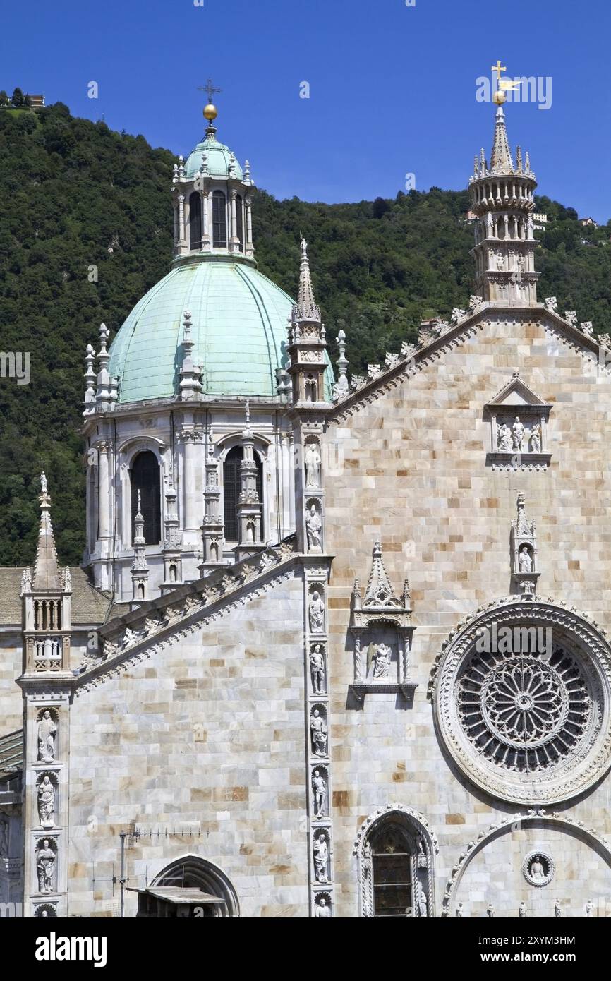 Medieval cathedral of Como on Lake Como, Italy, Europe Stock Photo - Alamy