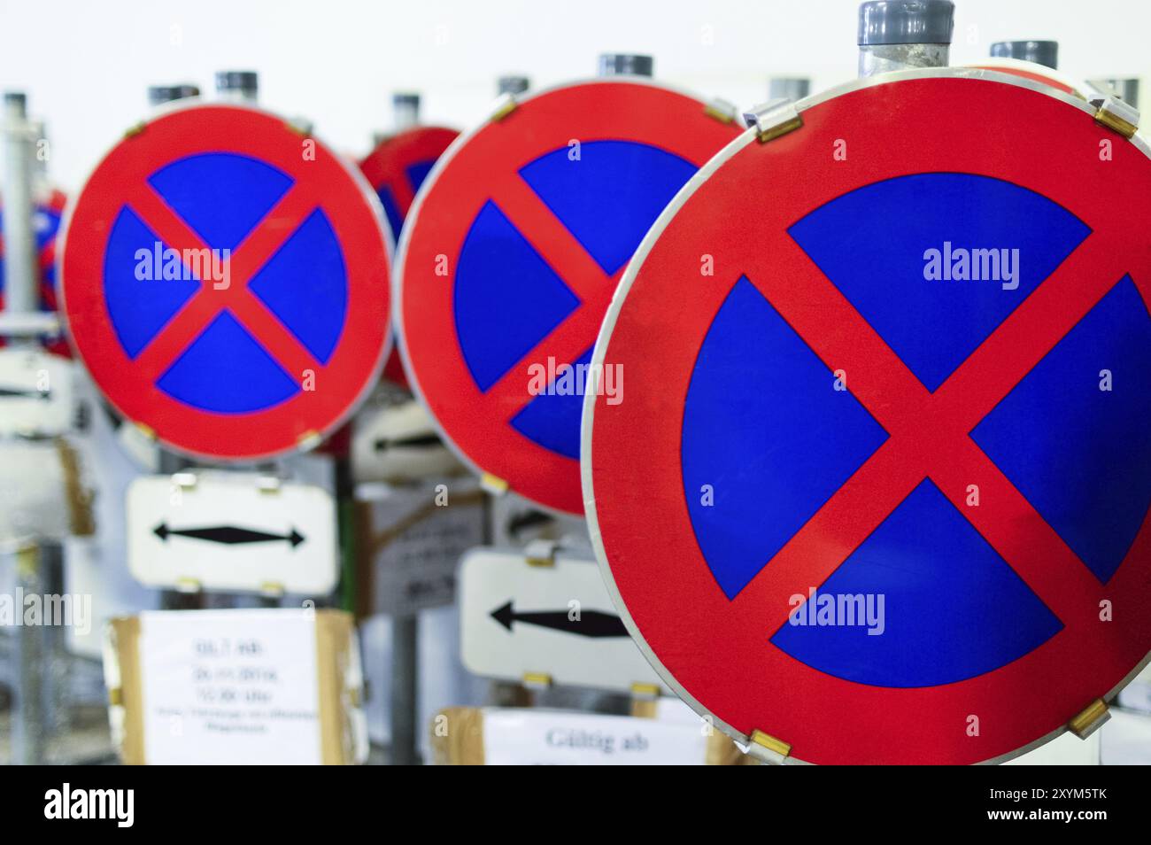 In custody hi-res stock photography and images - Alamy