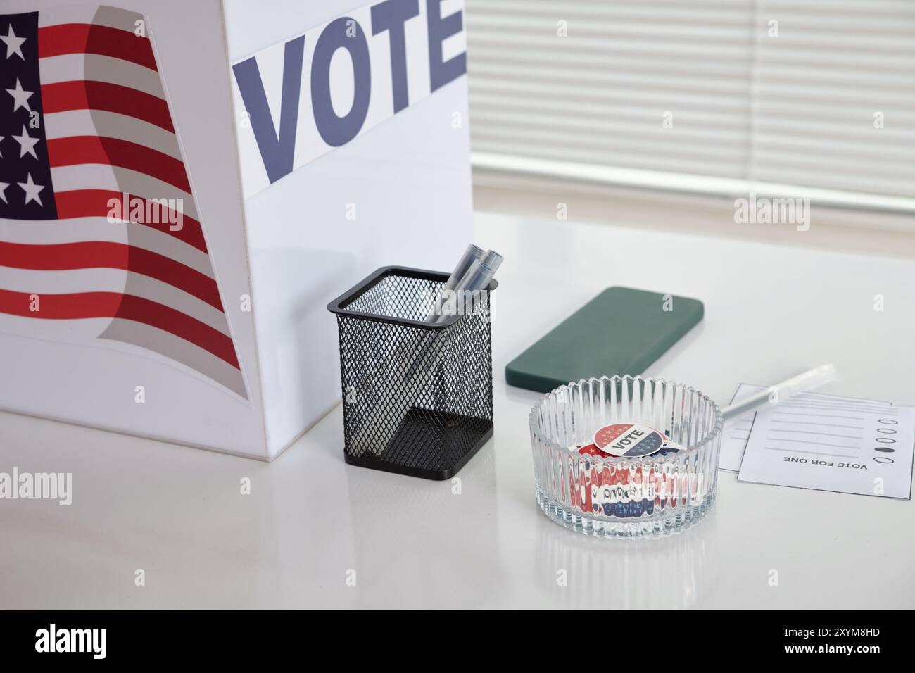 American election vote pins hi-res stock photography and images - Alamy