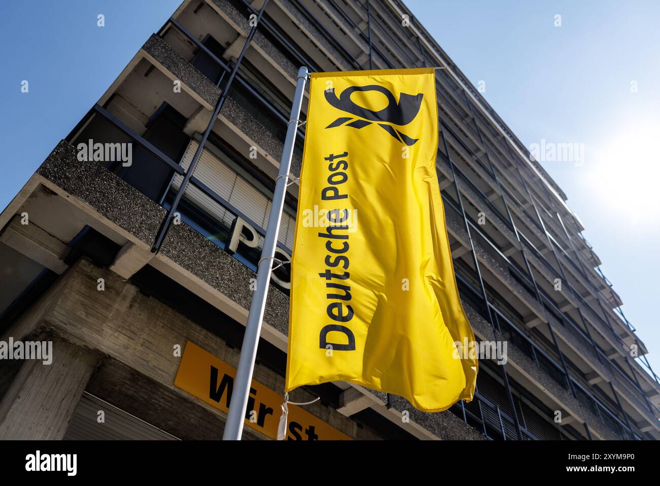 Brief logo hi-res stock photography and images - Alamy