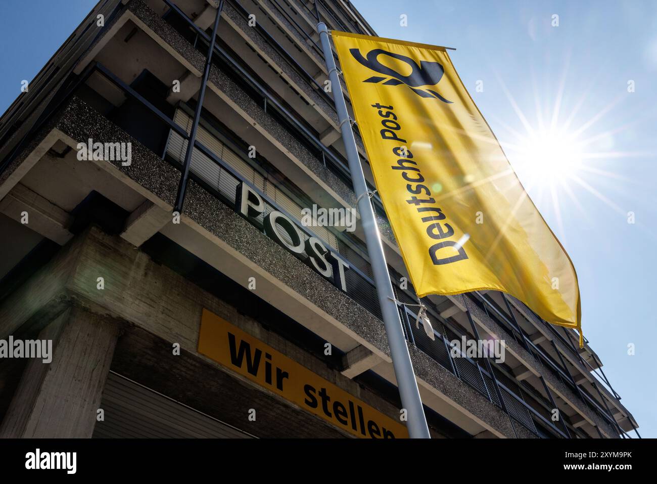 Brief logo hi-res stock photography and images - Alamy