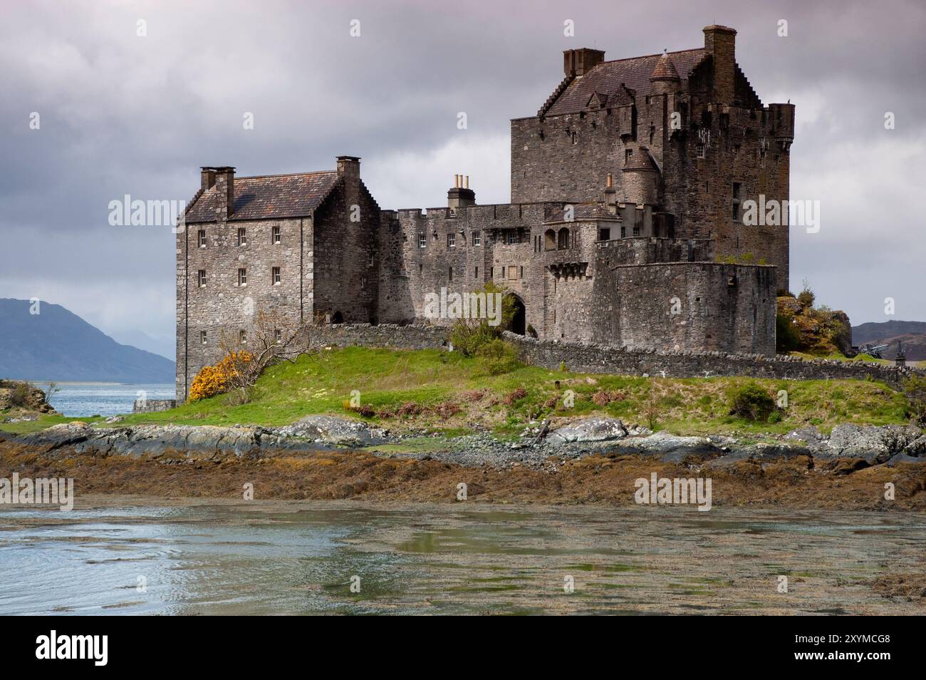 Eilean Donan Castle situated where Loch Long, Loch Duich and Loch Alsh ...