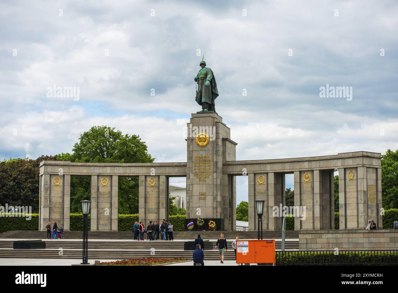 Soviet War Memorial in Berlin Stock Photo - Alamy
