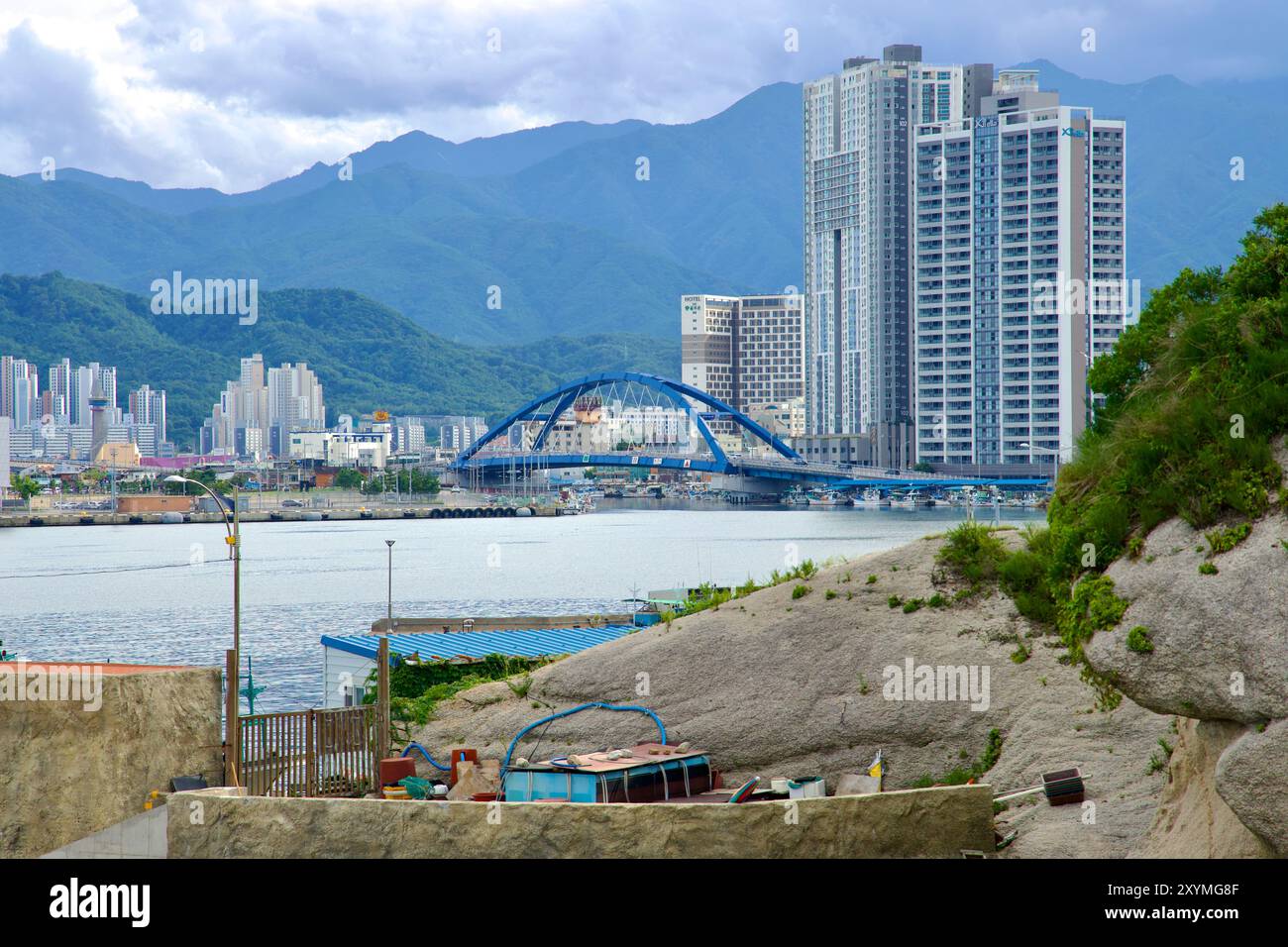 Geumgang bridge hi-res stock photography and images - Alamy