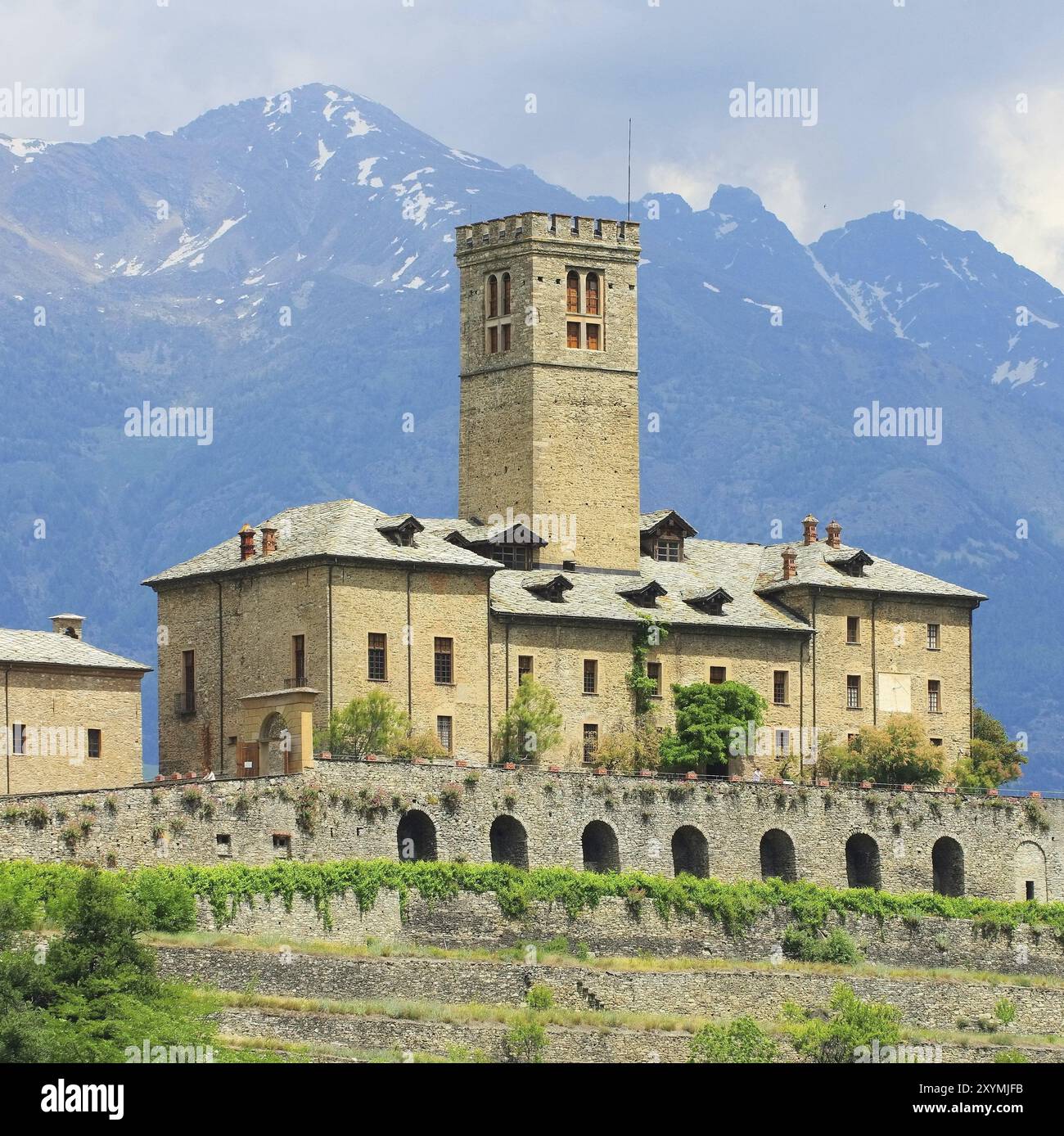 Sarre castle hi-res stock photography and images - Alamy