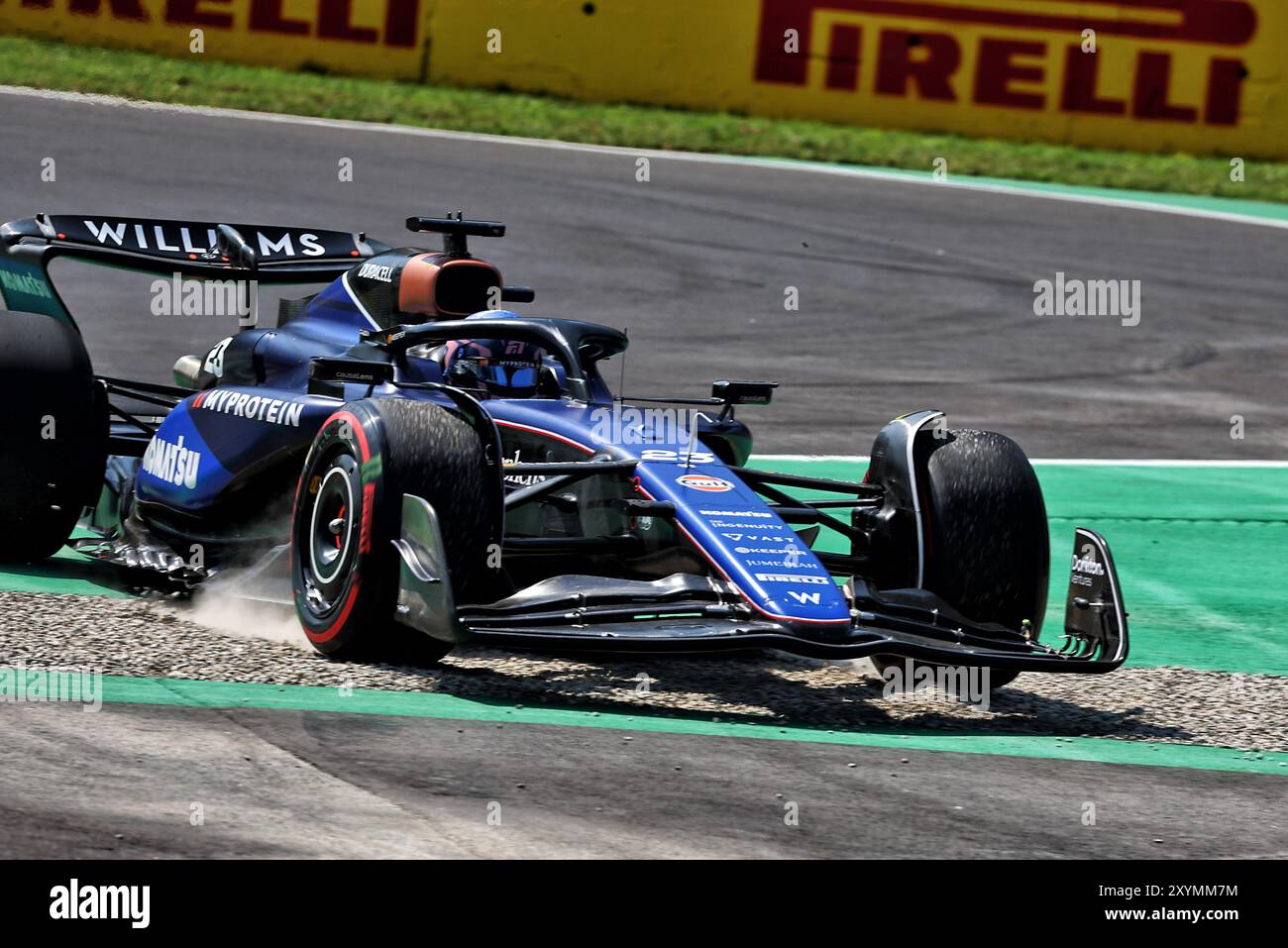 Alexander Albon (THA) Williams Racing FW46 runs wide. Formula 1 World ...