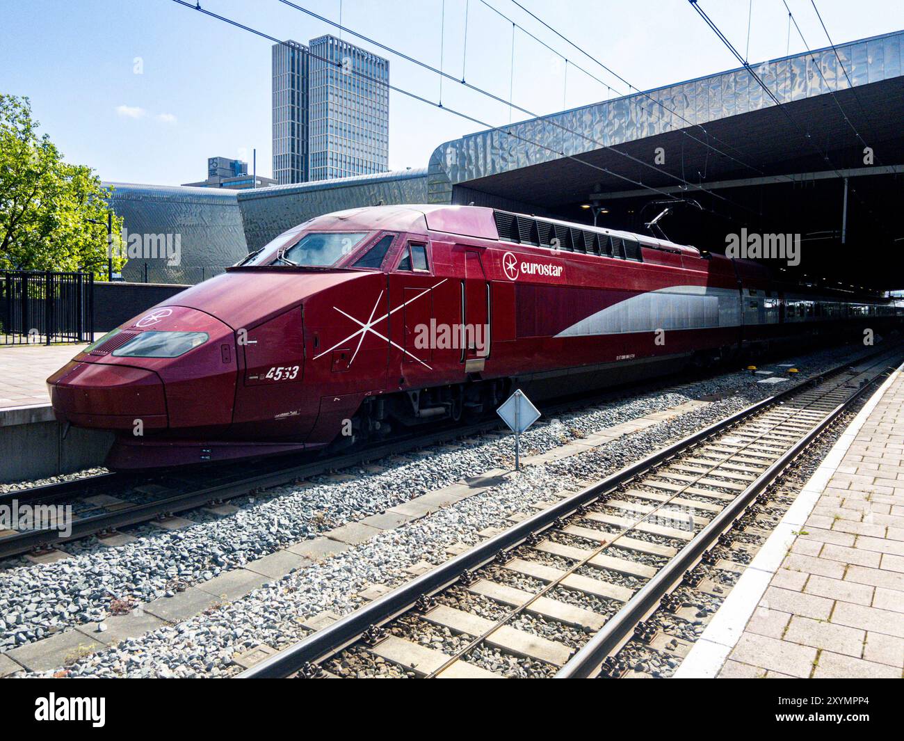 Rotterdam centraal eurostar hi-res stock photography and images - Alamy