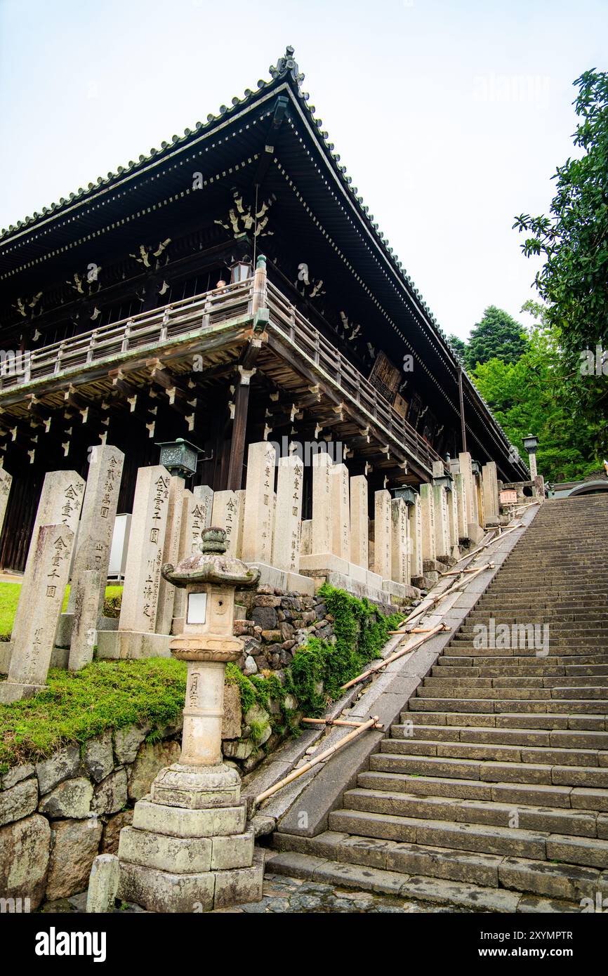 Todaiji Nigatsudo February Hall temple in Nara, Japan Stock Photo - Alamy