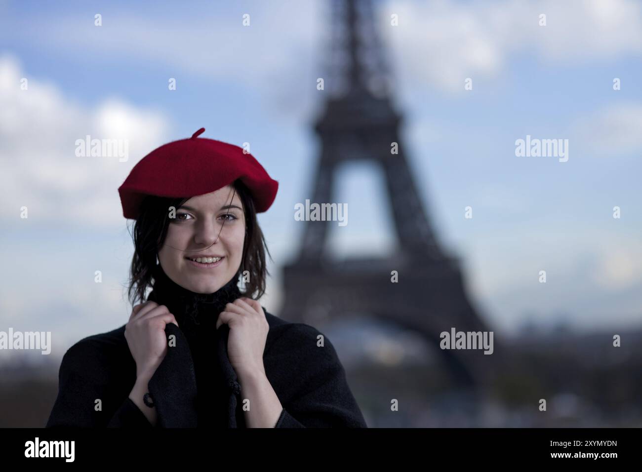 Red beret paris hi-res stock photography and images - Alamy