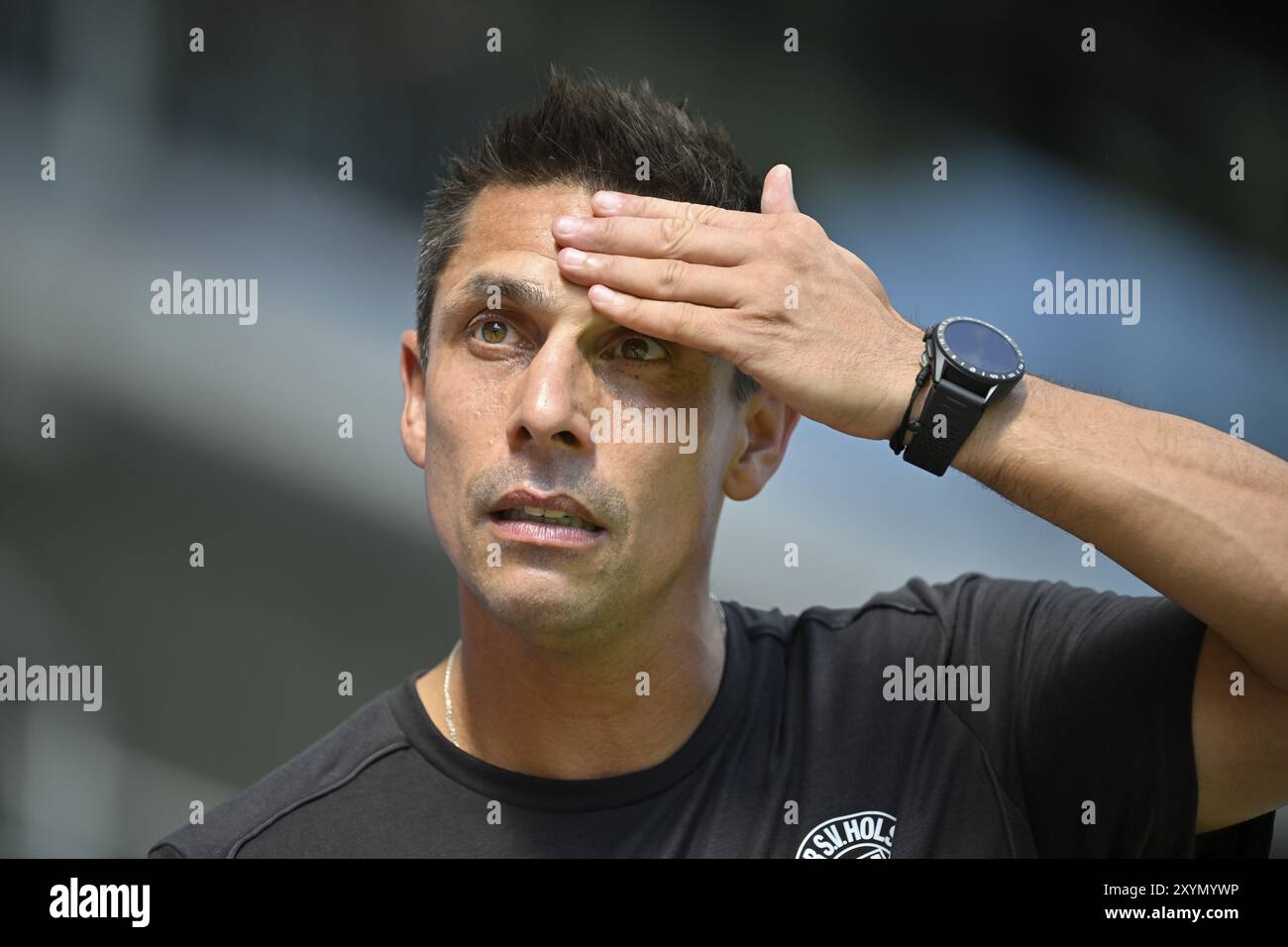 Coach Marcel Rapp Holstein Kiel KSV, Portrait, Gesture, Gesture ...