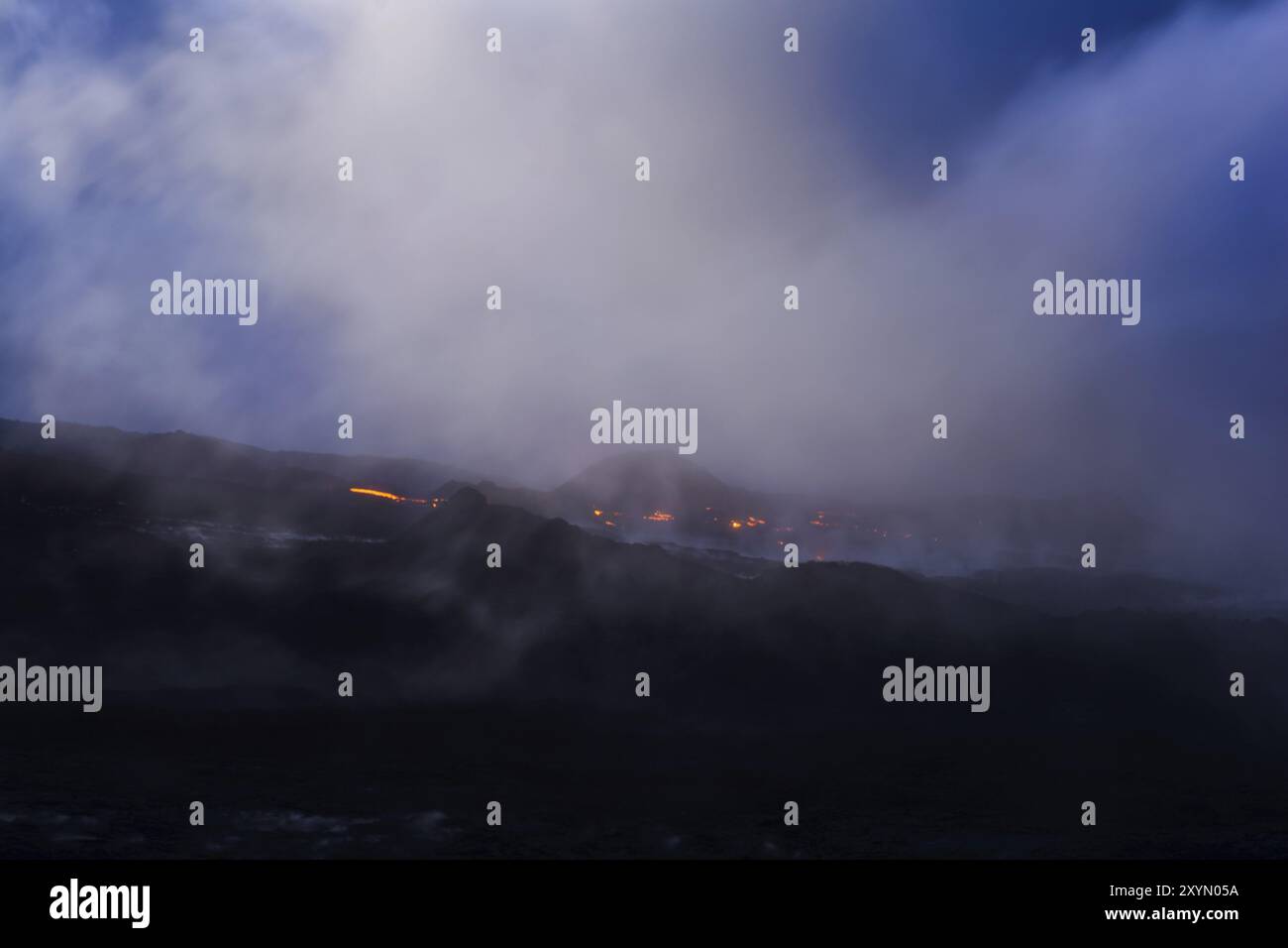 Volcanic eruption at Reunion Island Stock Photo - Alamy
