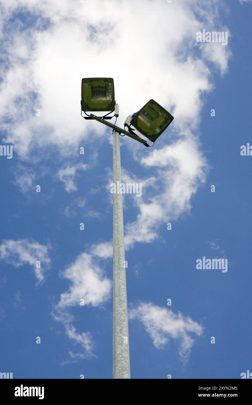 Stadion lights hi-res stock photography and images - Alamy