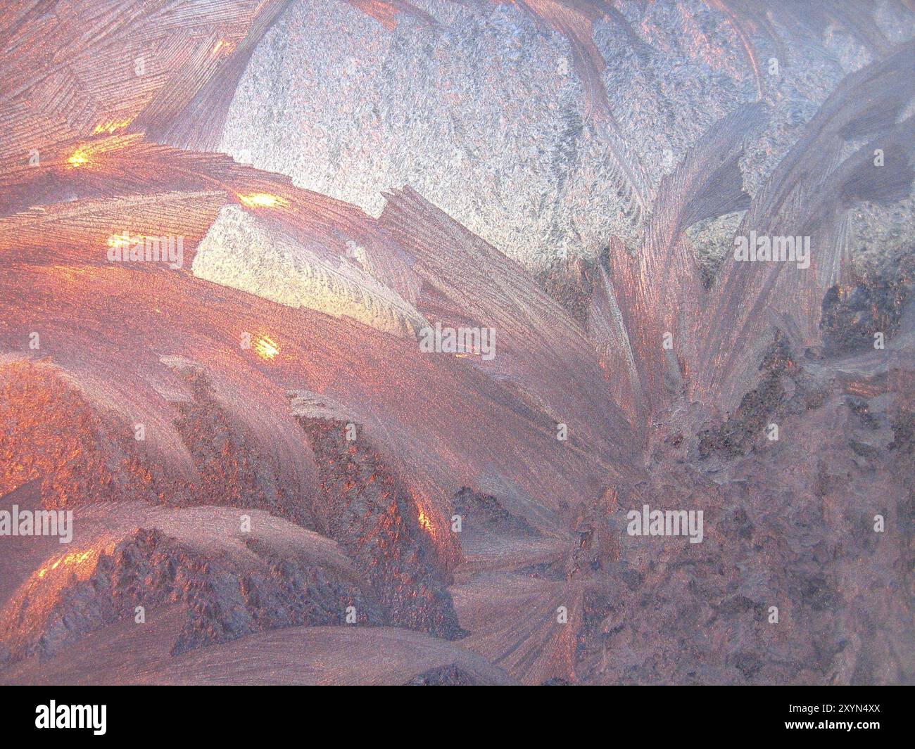 Shimmering ice patterns hi-res stock photography and images - Alamy