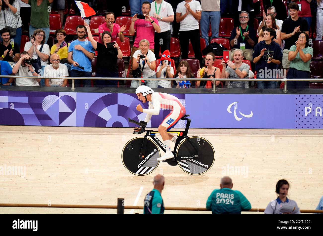 France's Alexandre Leaute wins the Men's C2 3000m Individual Pursuit ...