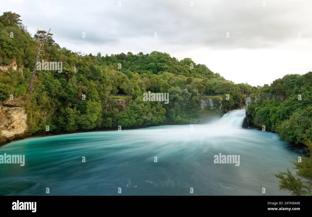 New zealand the narrows hi-res stock photography and images - Alamy