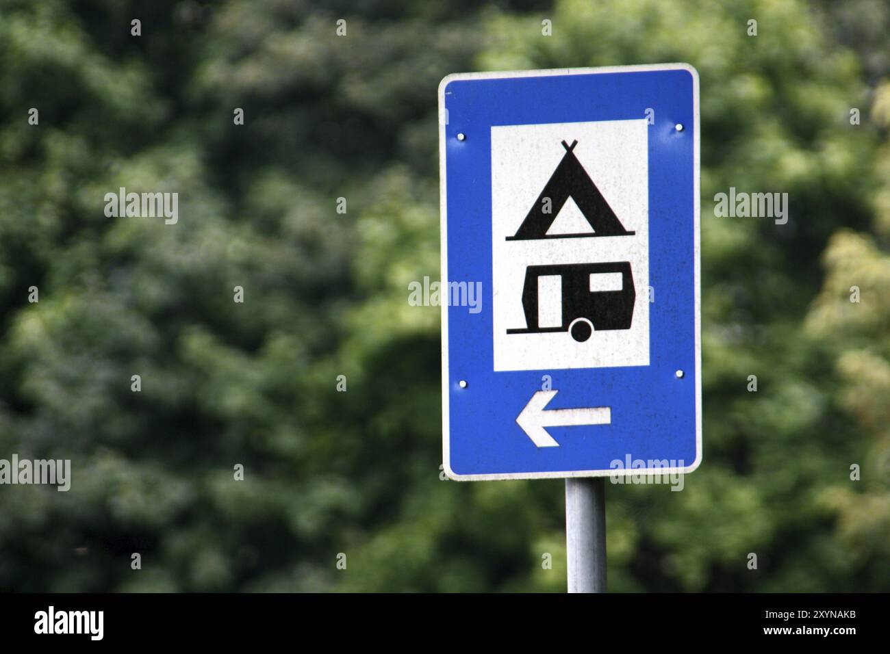 Campsite signs hi-res stock photography and images - Alamy