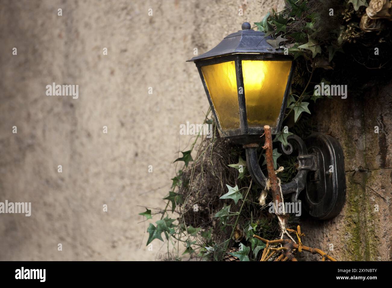 Retro style street light Stock Photo - Alamy