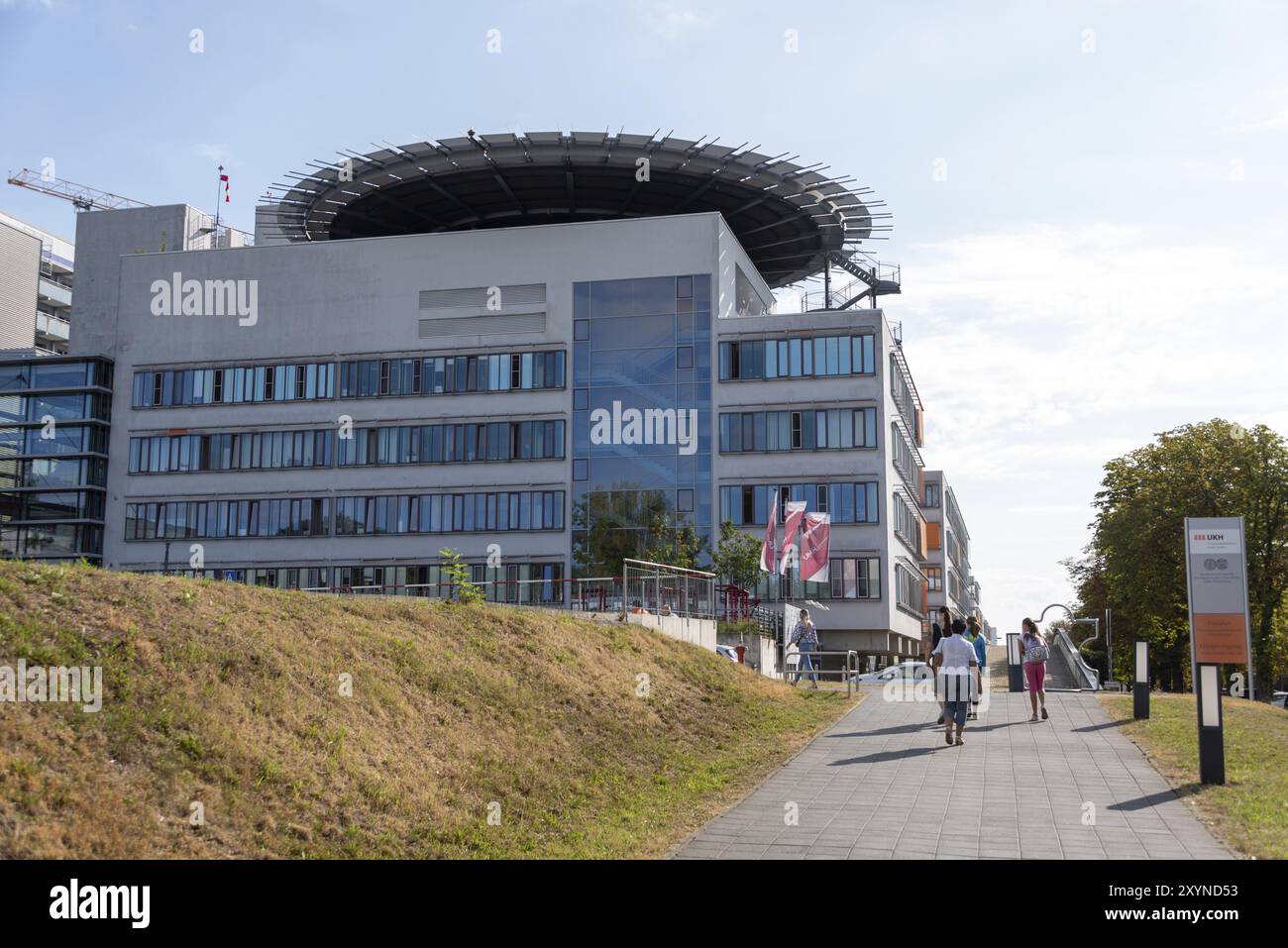 Hospital helipad germany hi-res stock photography and images - Alamy