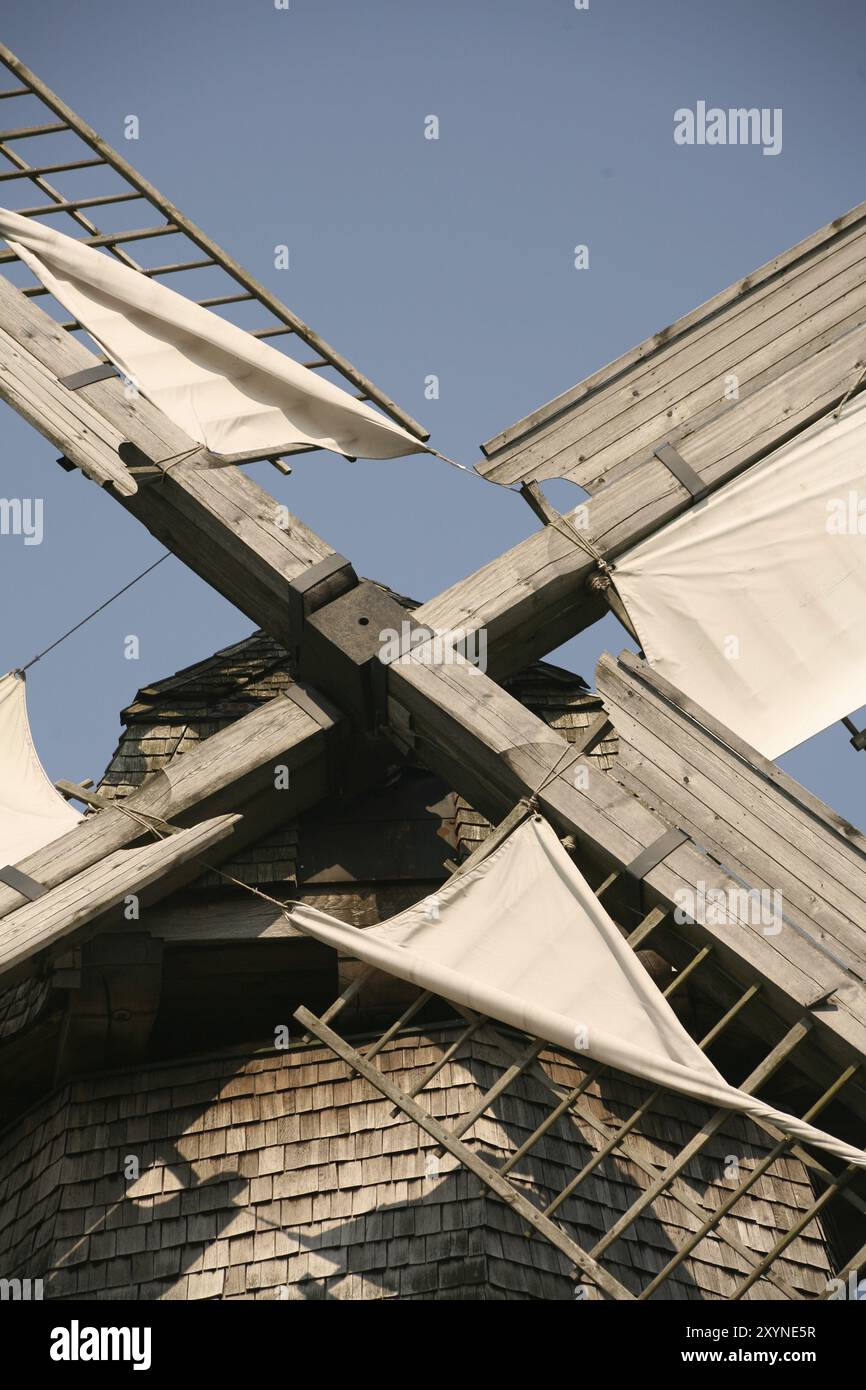 Wing cross of a historic windmill Stock Photo - Alamy