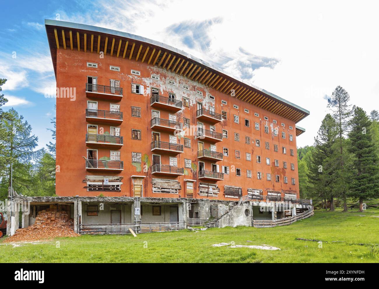 Ruins of the Hotel Paradiso in Val Martello, South Tyrol Stock Photo ...