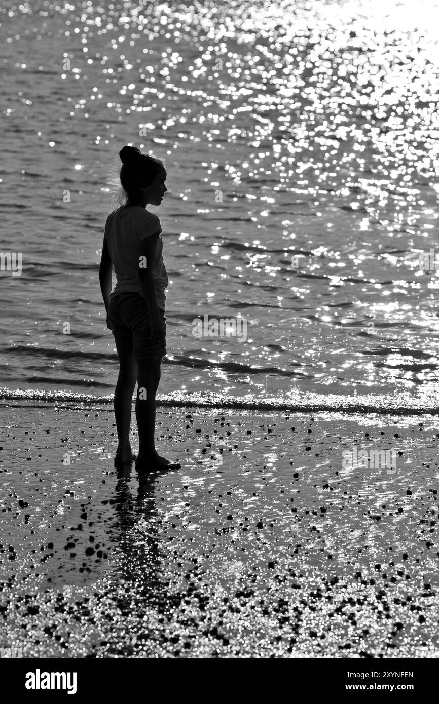 Single person in silhouette Black and White Stock Photos & Images - Alamy