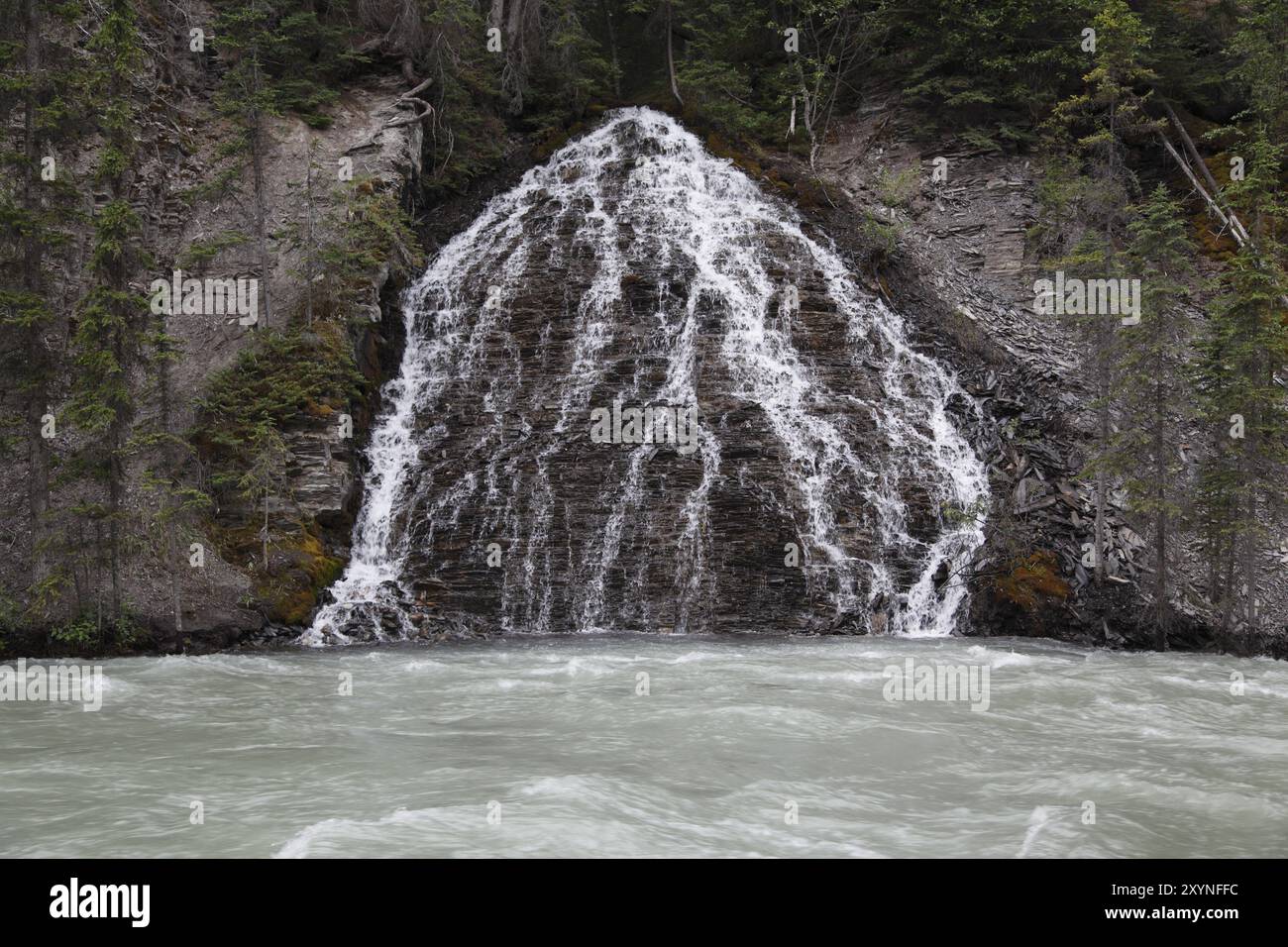 Fan Falls in Maligne Canyon Stock Photo - Alamy