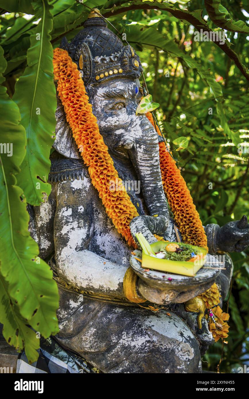 Traditional Ganesha, offering, gift, sacrifice, Hinduism, Ganesha ...