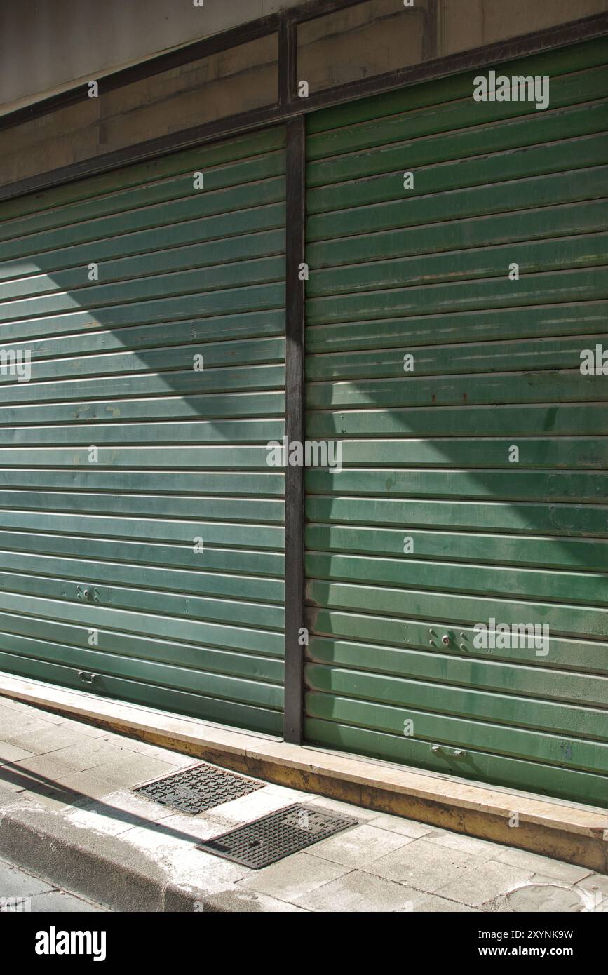 Green roller shutter hi-res stock photography and images - Alamy