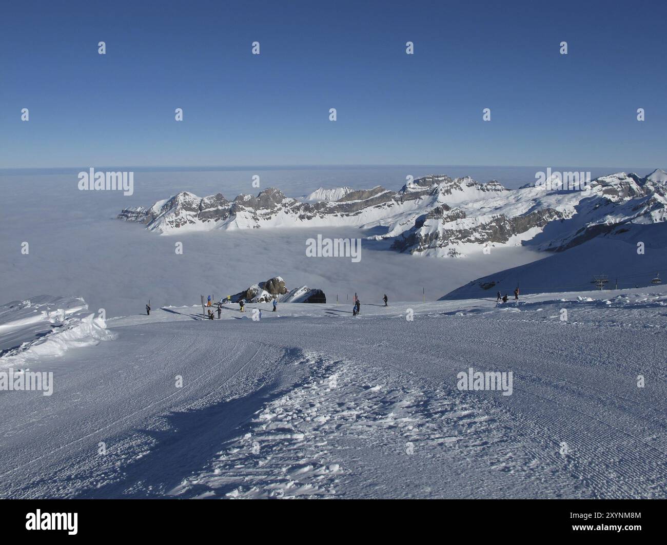 Ski slopes on titlis hi-res stock photography and images - Alamy
