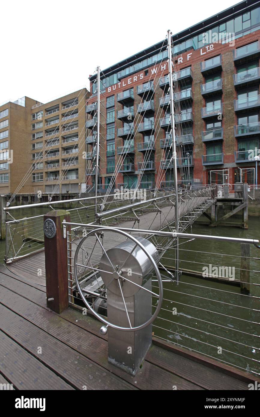 Steering wheel for movable suspension draw bridge over canal hi-res ...
