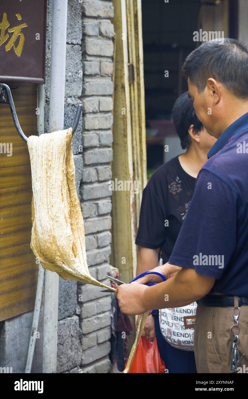Candy pull hi-res stock photography and images - Alamy