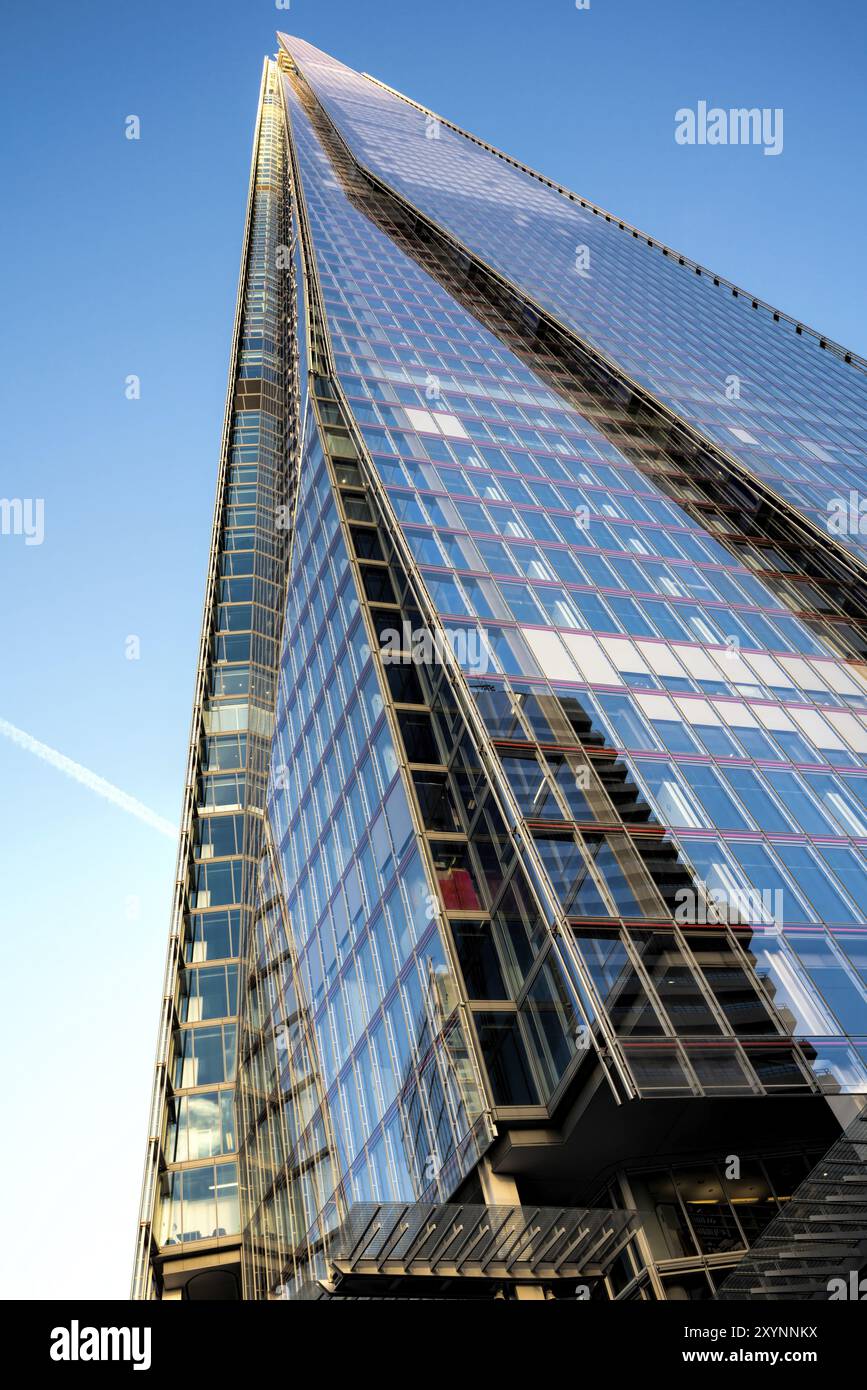 LONDON, DECEMBER 6 : View of the Shard in London on December 6, 2013 ...