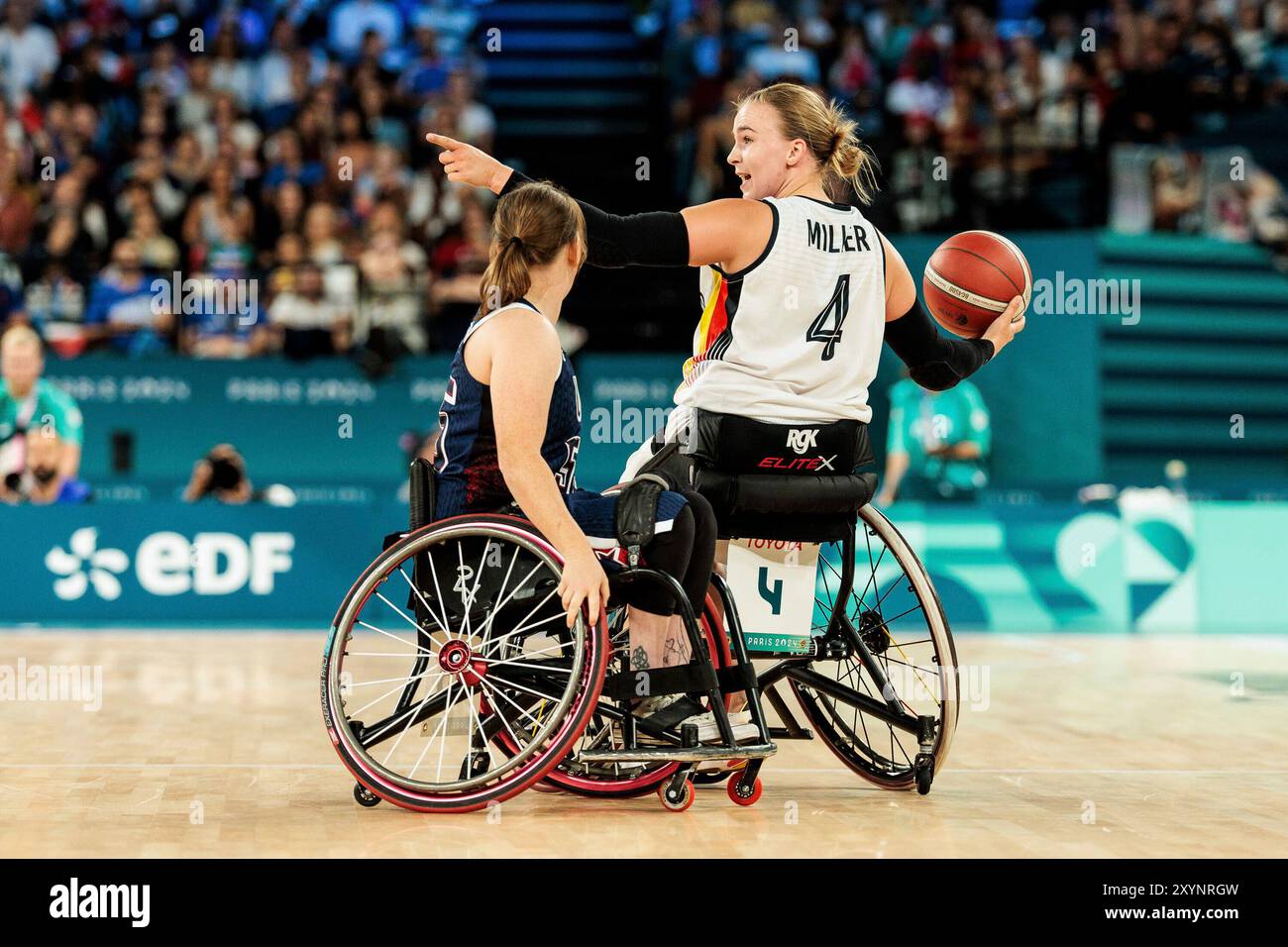 PARIS, FRANKREICH 30. August - Rollstuhlbasketball Deutschland - USA ...